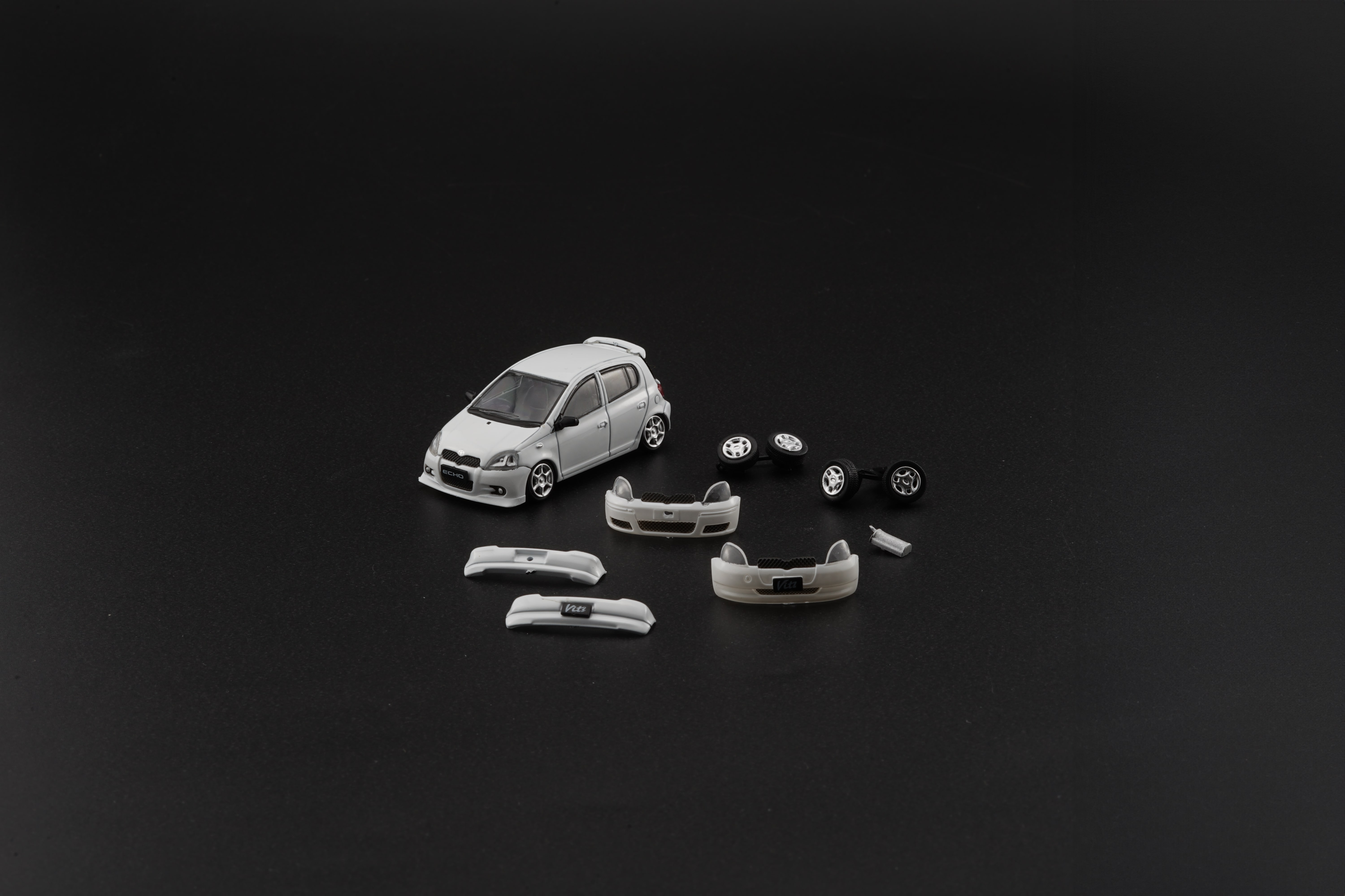 Tiny - Hong Kong Bus Model Shop - BMC 1/64 Toyota 1998 Yaris / Echo ...