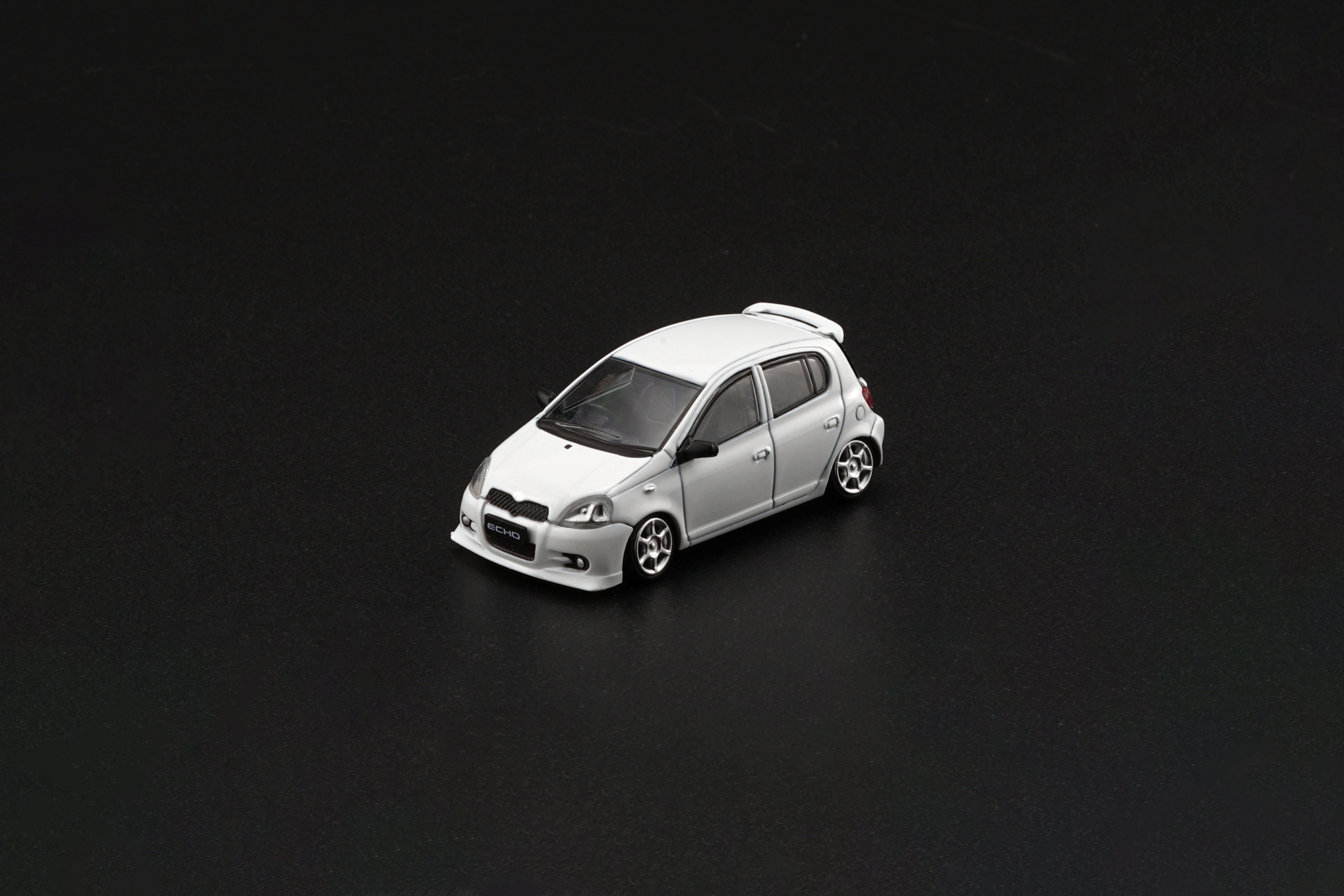 Tiny - Hong Kong Bus Model Shop - BMC 1/64 Toyota 1998 Yaris / Echo ...