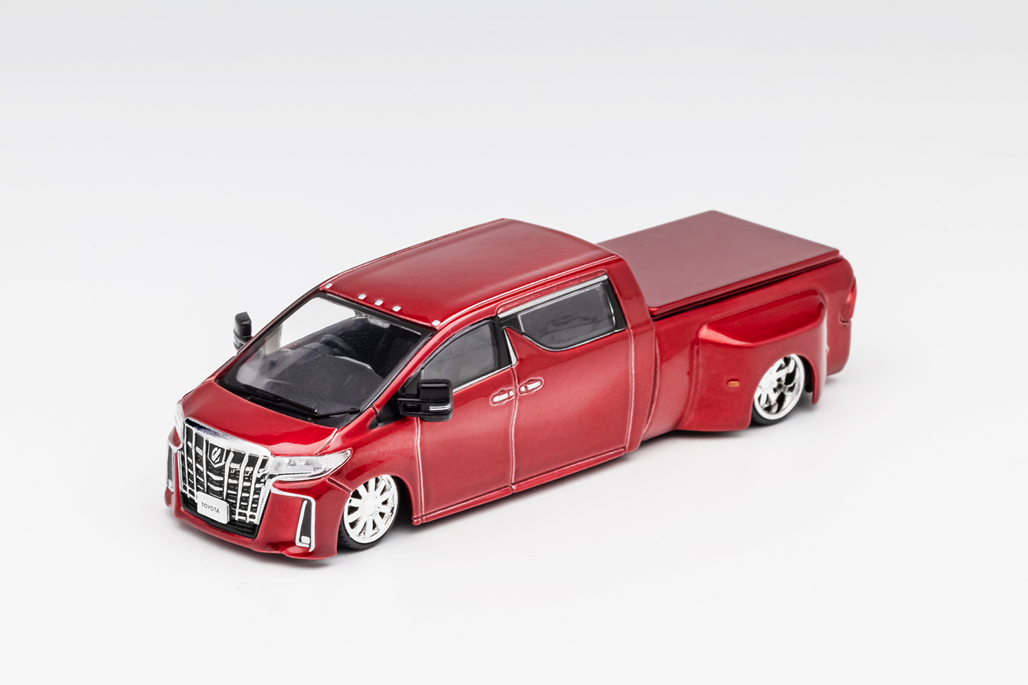 GCD 1/64 Toyota Alphard Pickup - Red RHD - Tiny 微影