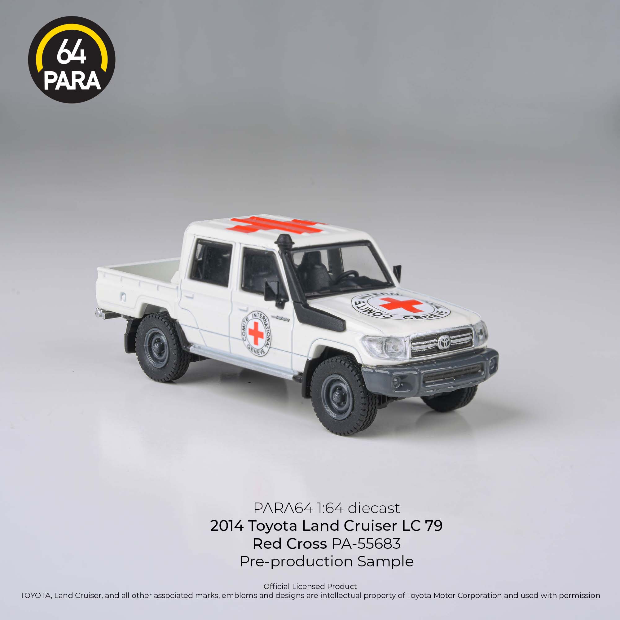 PARA64 1/64 2014 Toyota Land Cruiser Double Cab Pickup LC79 Red Cross ...
